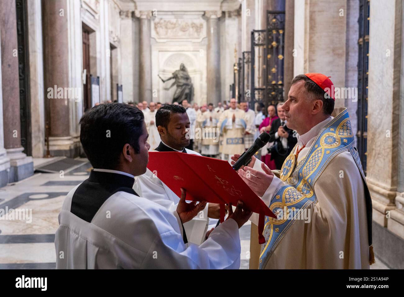 Rome, Italy. 01st Jan, 2025. Cardinal Rolandas Makrickas leads the ...