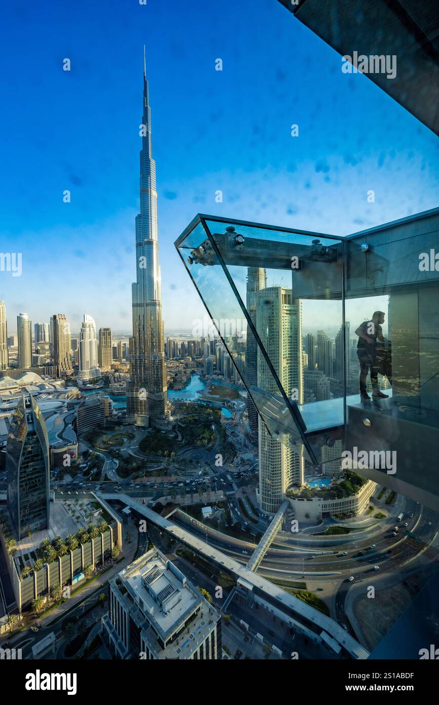 United Arab Emirates, Dubai, Downtown Dubai, Burj Khalifa, world's ...