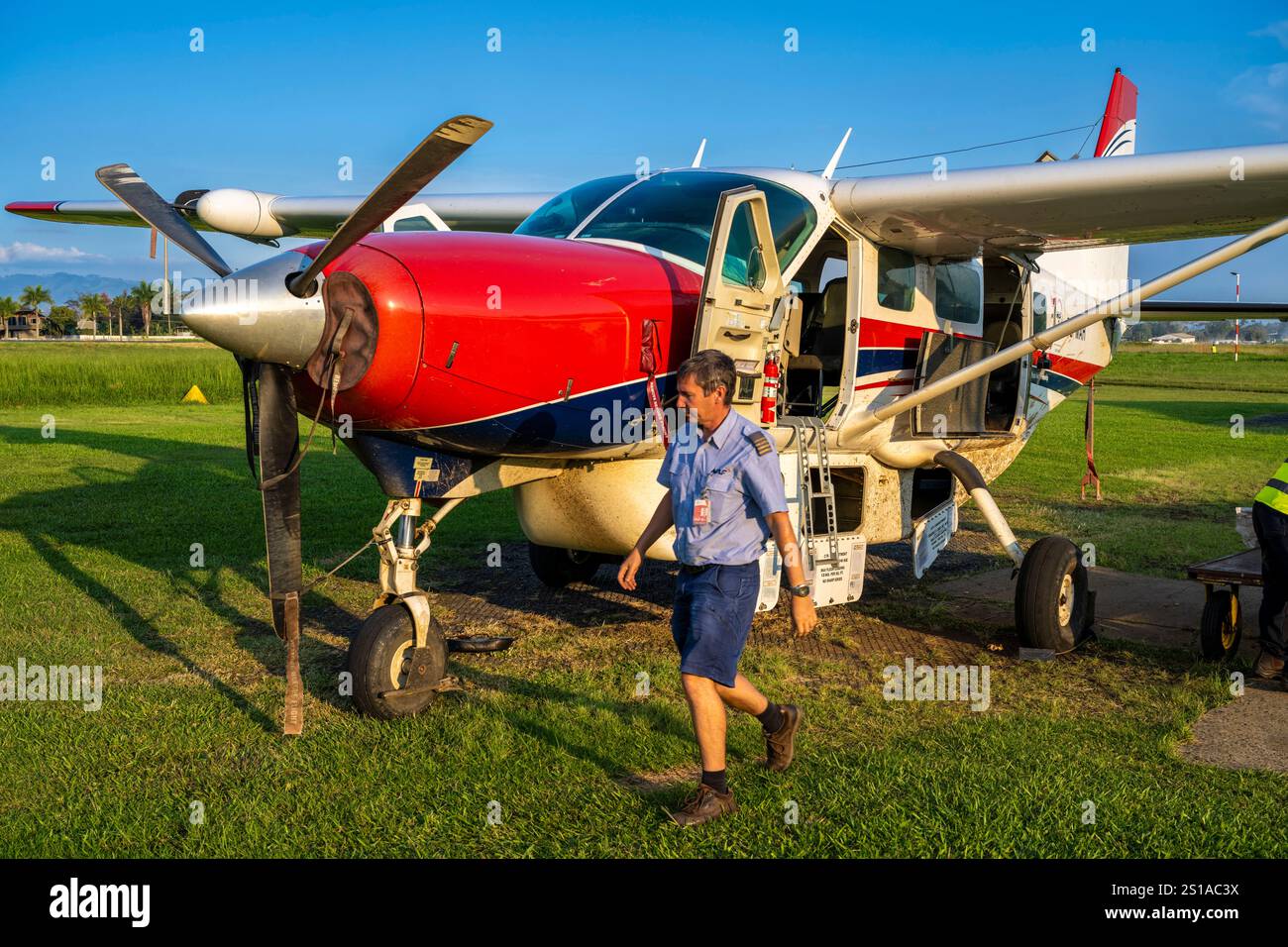 Papouasie-Nouvelle-Guinée, Eastern Highlands province, Goroka, plane of ...