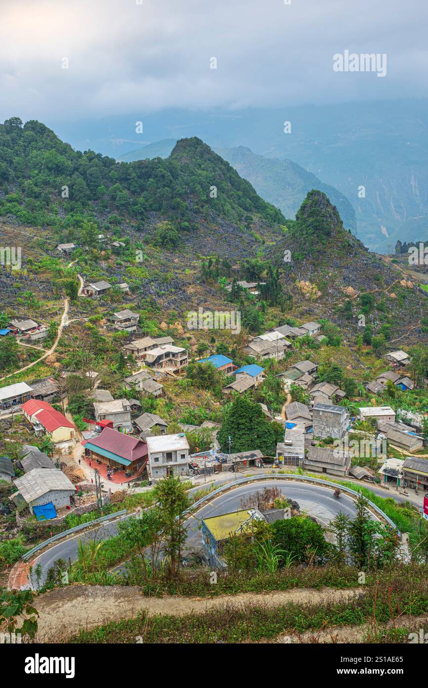 Vietnam, Ha Giang Province, Dong Van Karst Plateau Geopark, Meo Vac ...