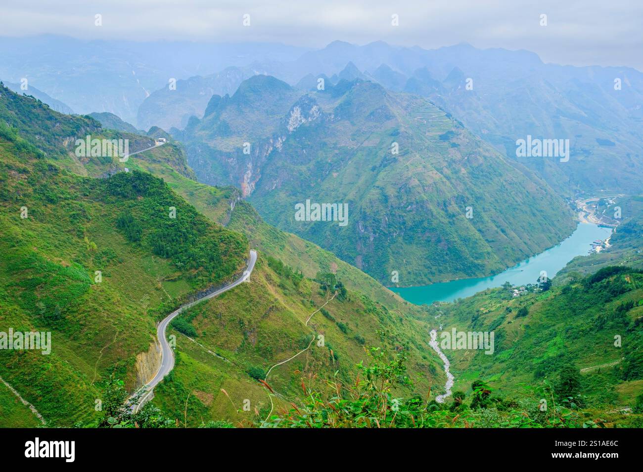 Vietnam, Ha Giang Province, Dong Van Karst Plateau Geopark, Meo Vac ...