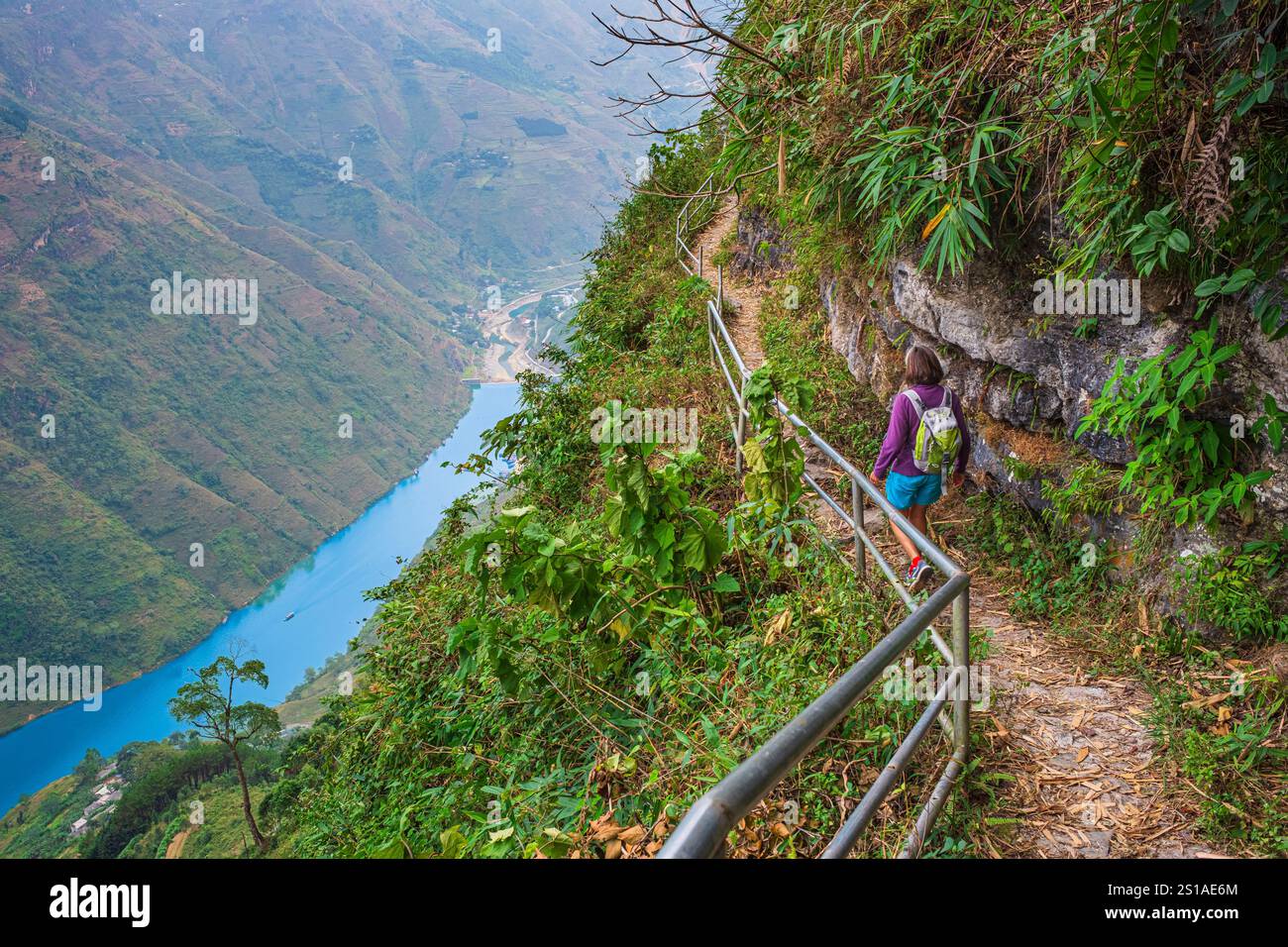 Vietnam, Ha Giang Province, Dong Van Karst Plateau Geopark, Meo Vac ...