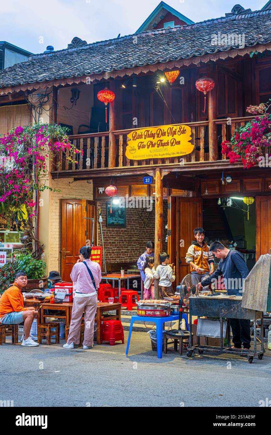 Vietnam, Ha Giang Province, Dong Van Karst Plateau Geopark, Dong Van ...