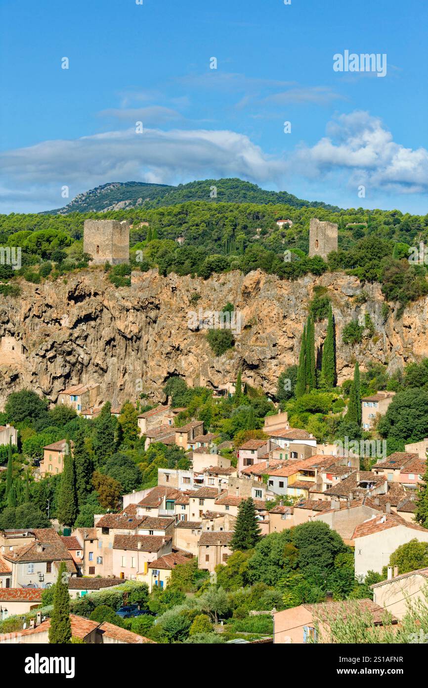 Village foot rock fortress hi-res stock photography and images - Alamy