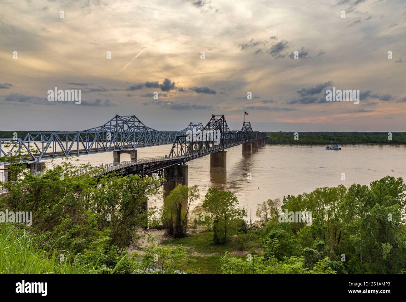 United States, Mississippi, Vicksburg, highway bridge and railroad ...