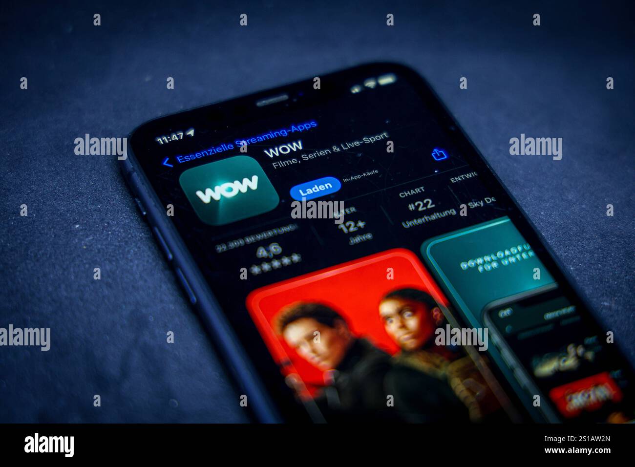 Apple App Store auf einem iPhone. Essentielle Streaming-Apps. WOW Filme ...