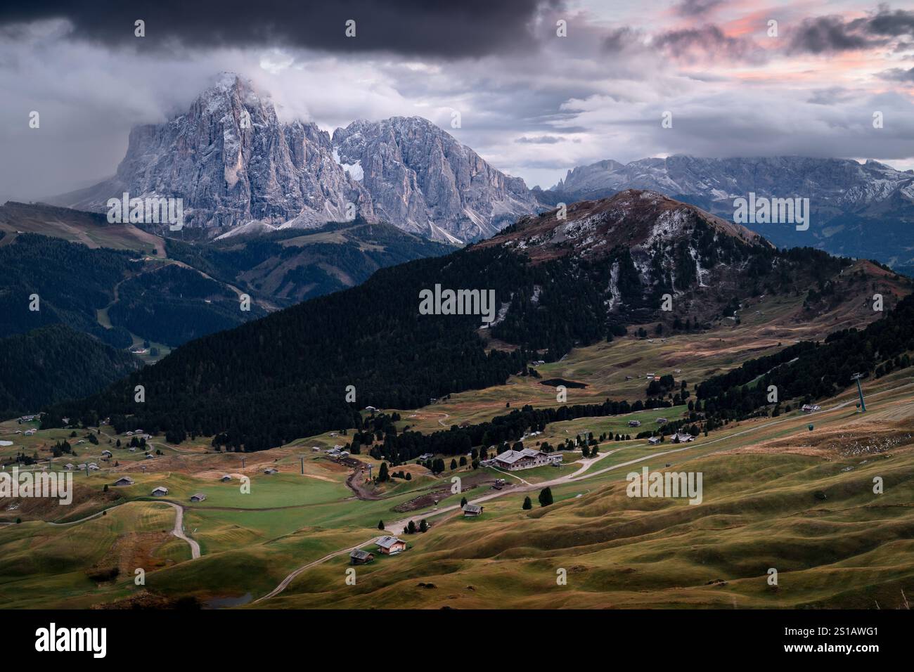 Fantastic dolomites unesco world heritage hi-res stock photography and ...