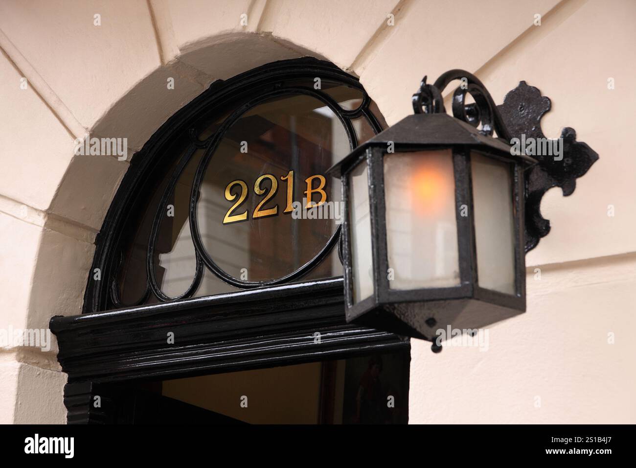 Number 221b hi-res stock photography and images - Alamy