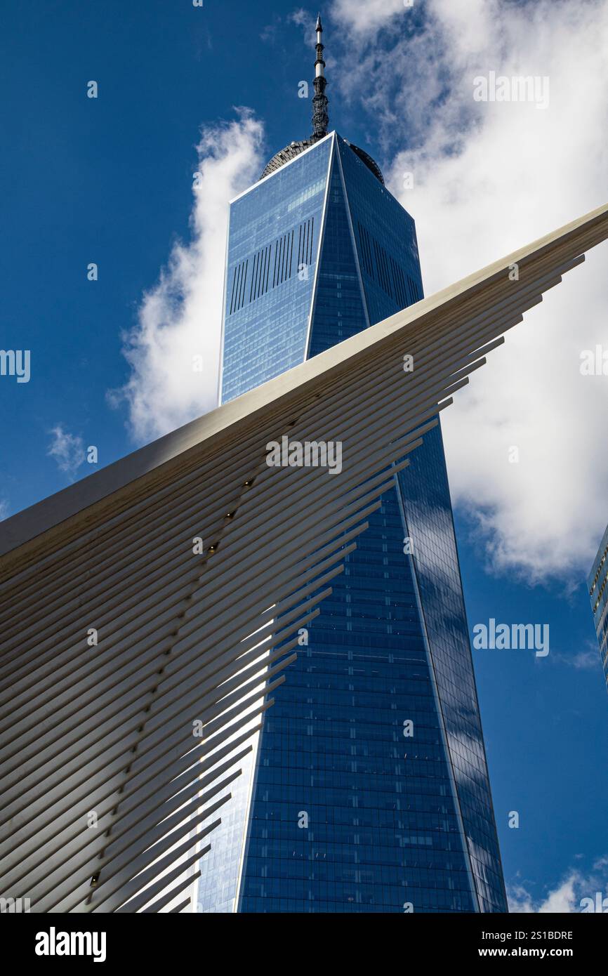 Oculus (Architect Santiago Calatrava) and Freedom Tower, Lower ...