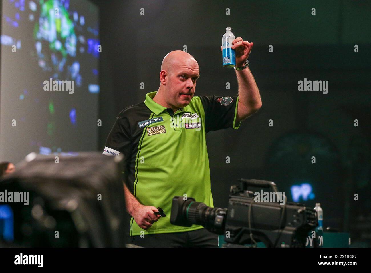 London, UK. 02nd Jan, 2025. Michael van Gerwen applauds the fans during the Paddy Power World ...