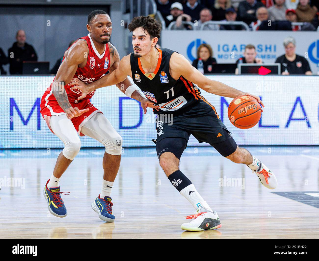 Bamberg, Deutschland. 02nd Jan, 2025. Kyle Lofton (Bamberg Baskets, #00 ...
