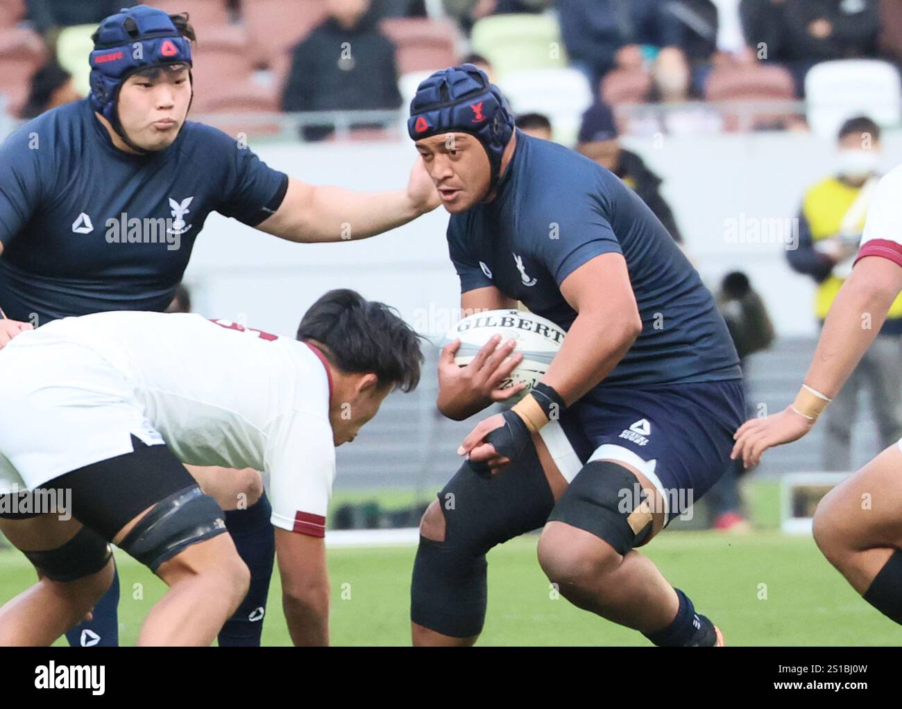 Tokyo, Japan. 2nd Jan, 2025. Kyoto Sangyo University lock Solomone ...