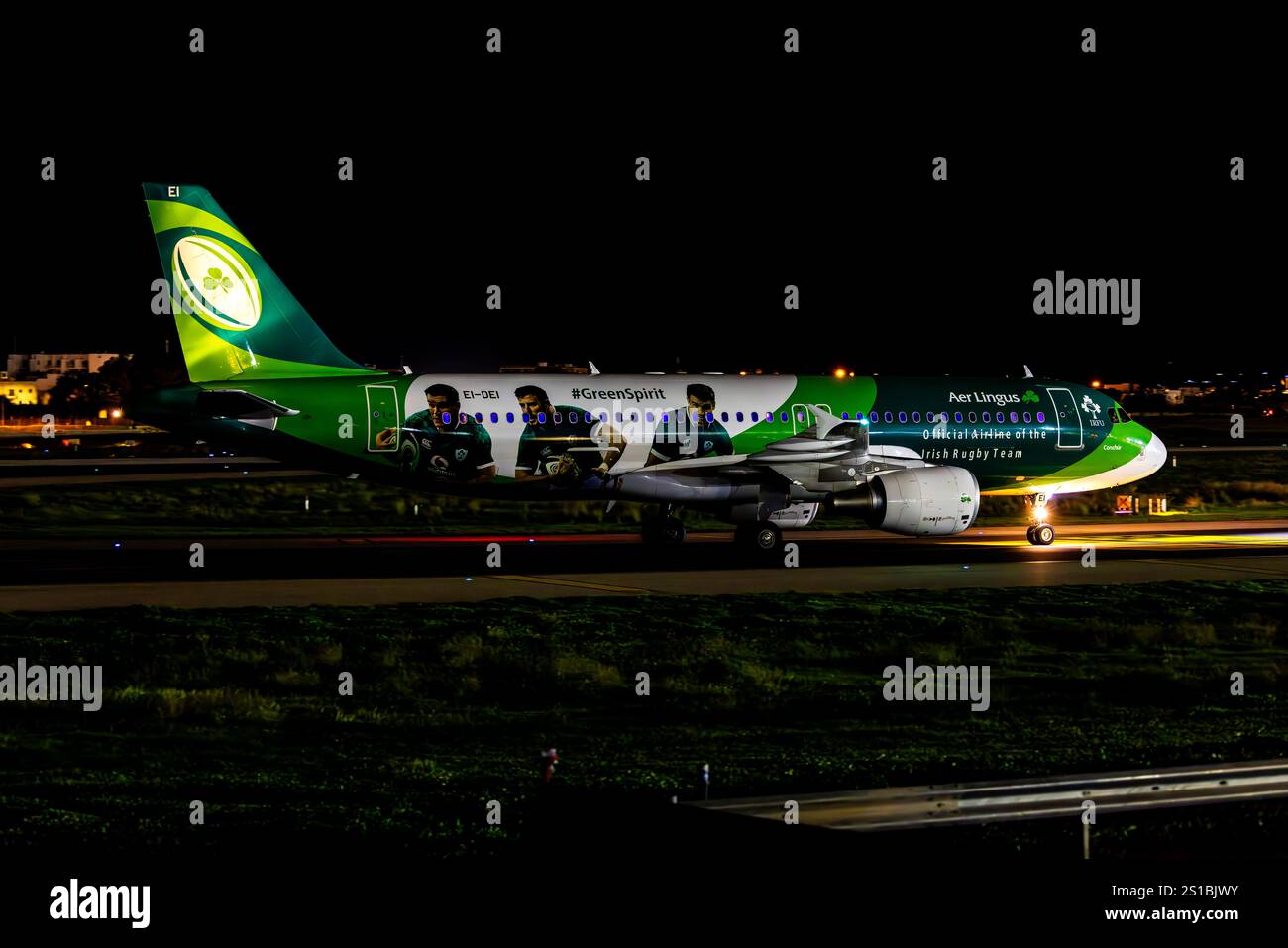 Aer Lingus Airbus A320-214 (REG: EI-DEI) in the special #greenspirit ...