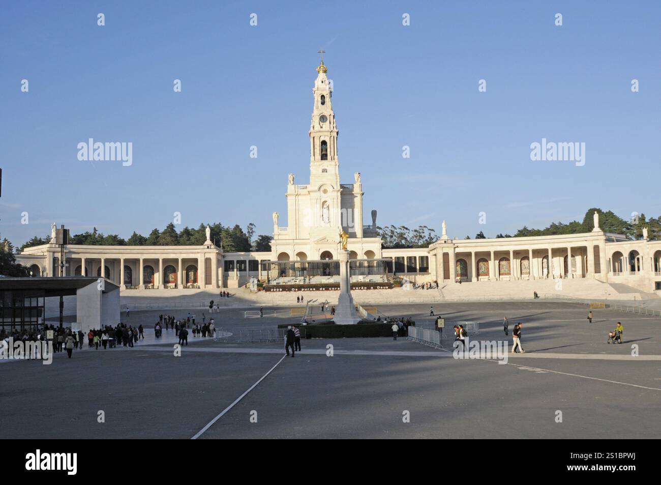 Basilica of Our Lady of the Rosary, Basilica of the Rosary, Sanctuary, Santuario de Fatima ...