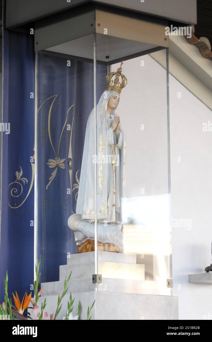 Basilica of Our Lady of the Rosary, Basilica of the Rosary, pilgrimage ...