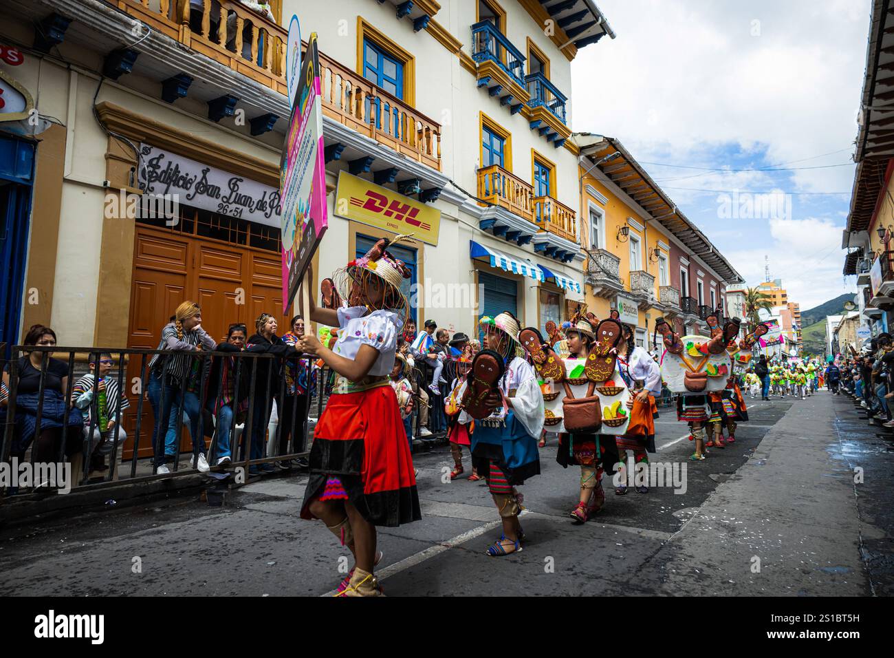 Pasto, Colombia. 02nd Jan, 2025. Kid-artist aggregations take part ...