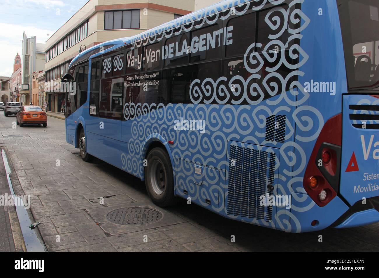 Merida, Yucatan, Mexico - Oct 27 2024: Buses of the Metropolitan ...