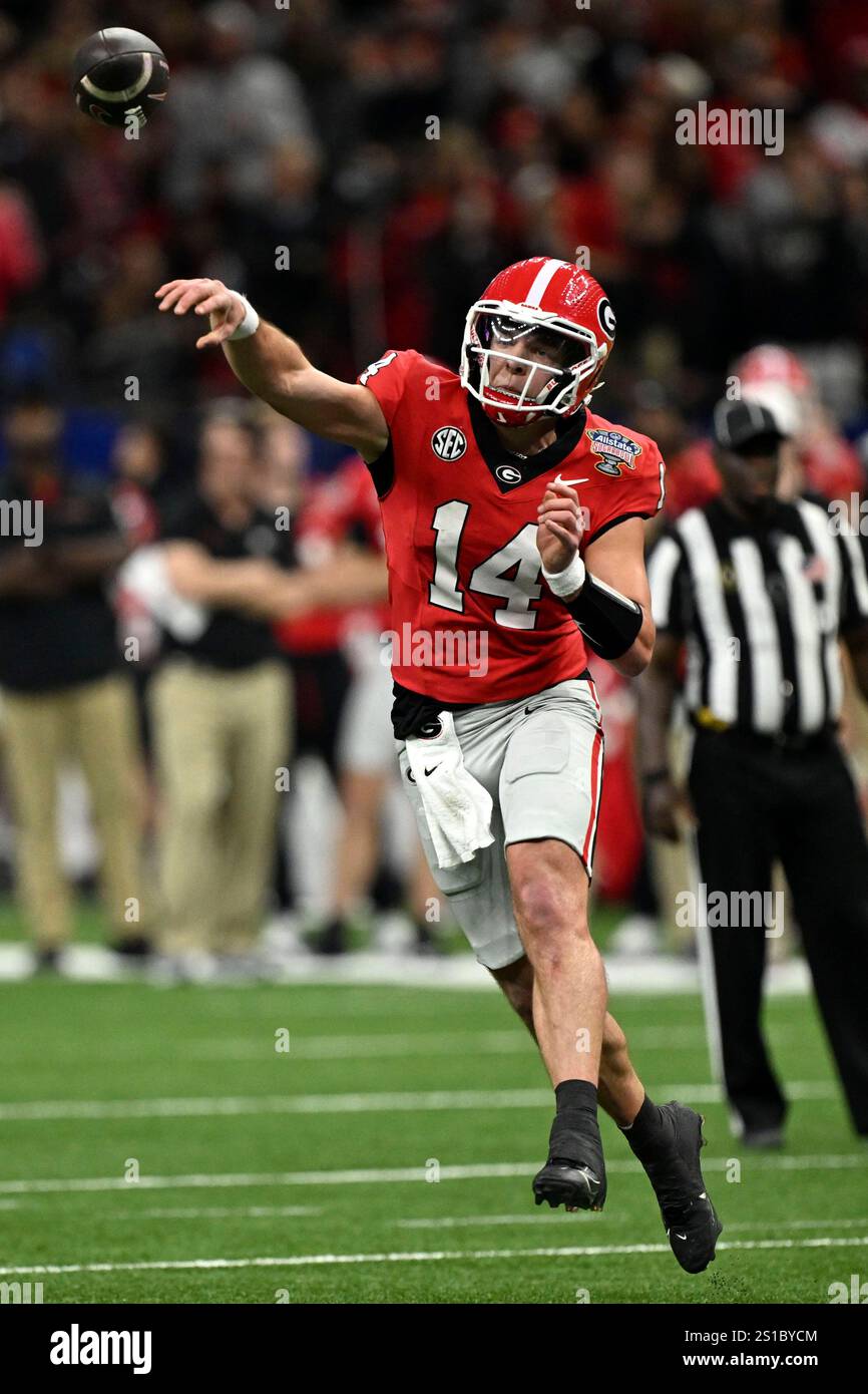 Georgia quarterback Gunner Stockton throws a pass during the first half ...