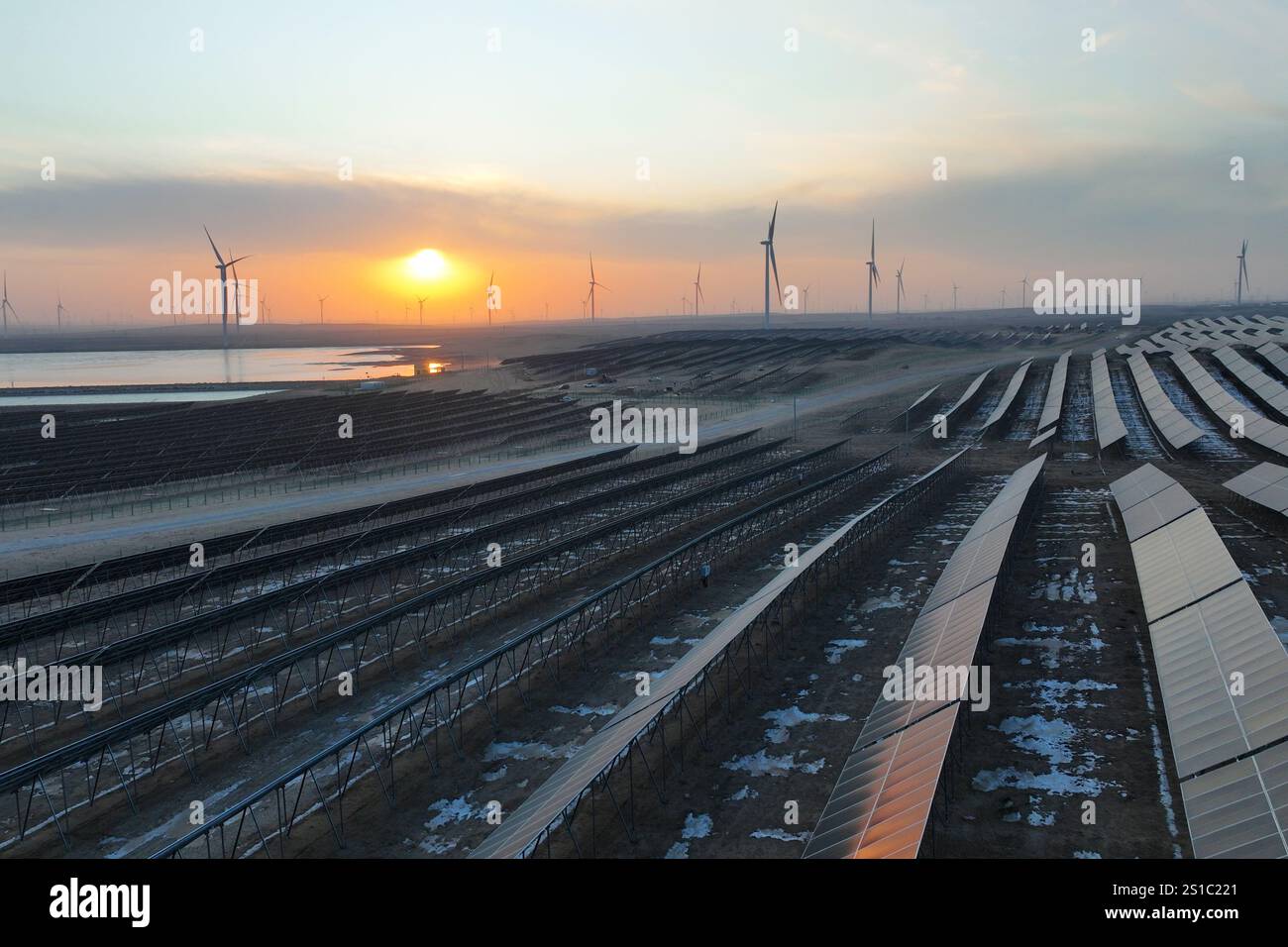 Yinchuan, China. 03rd Jan, 2025. Aerial photo of the 2 million kilowatt ...