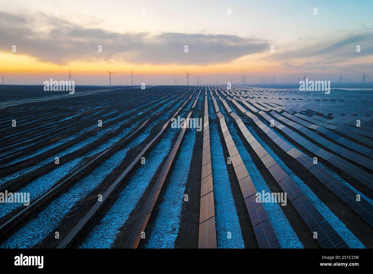 Yinchuan, China. 03rd Jan, 2025. Aerial photo of the 2 million kilowatt ...