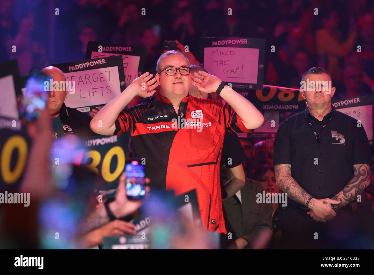 2nd January 2025, Alexandra Palace, London, England; 2024/25 PDC Paddy ...