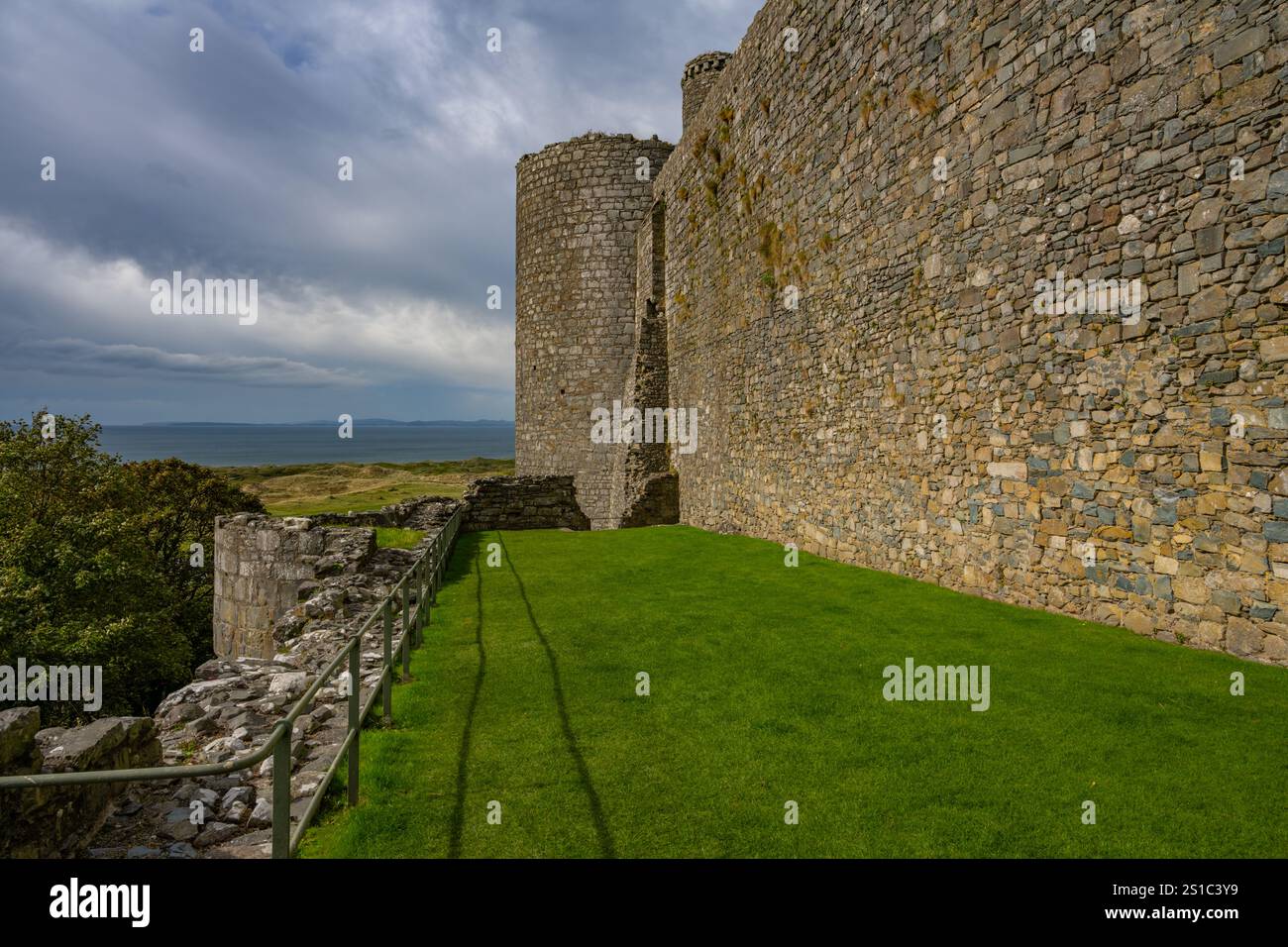 The walls of Harlech Castle Harlech Wales Stock Photo - Alamy