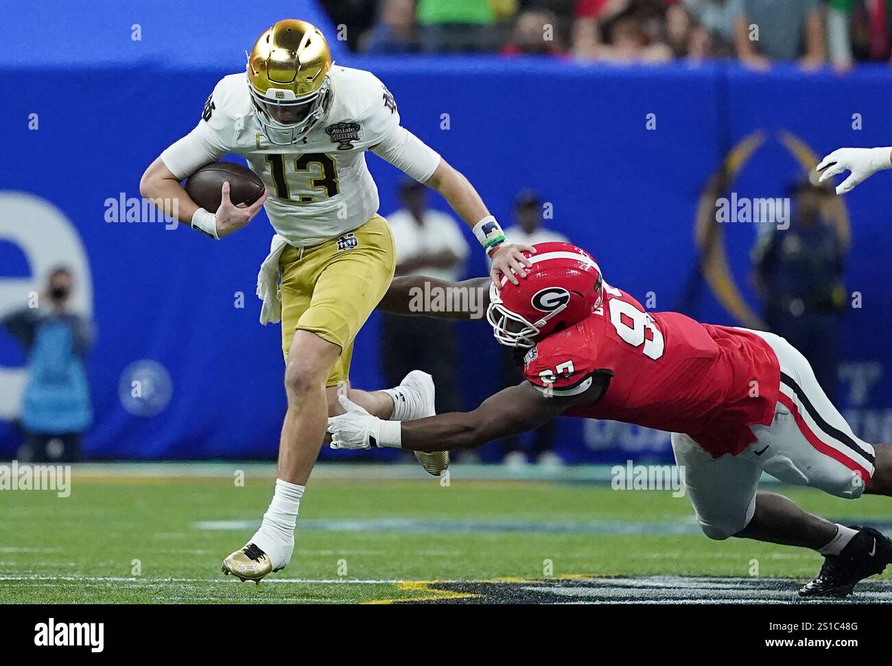 New Orleans, United States. 02nd Jan, 2025. Notre Dame quarterback ...