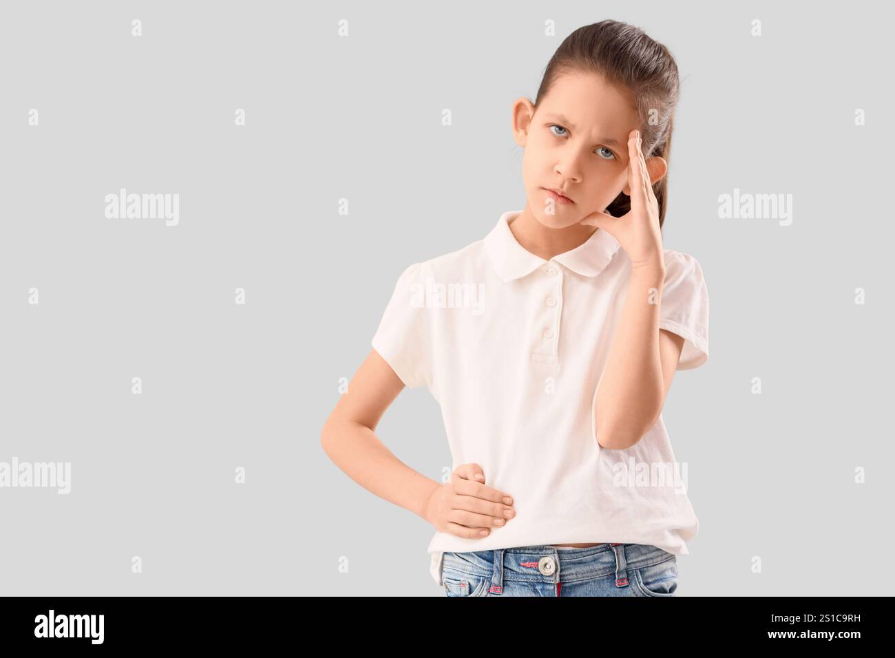 Teenage girl with appendicitis on light background Stock Photo - Alamy