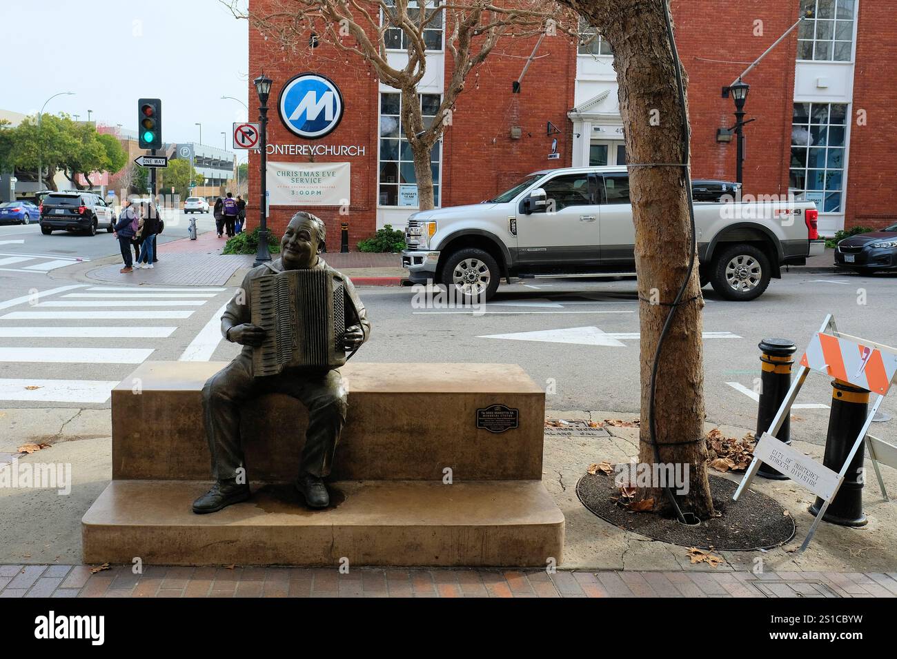 Statue of Mike Marotta, the Mayor of Alvarado Street, playing an ...