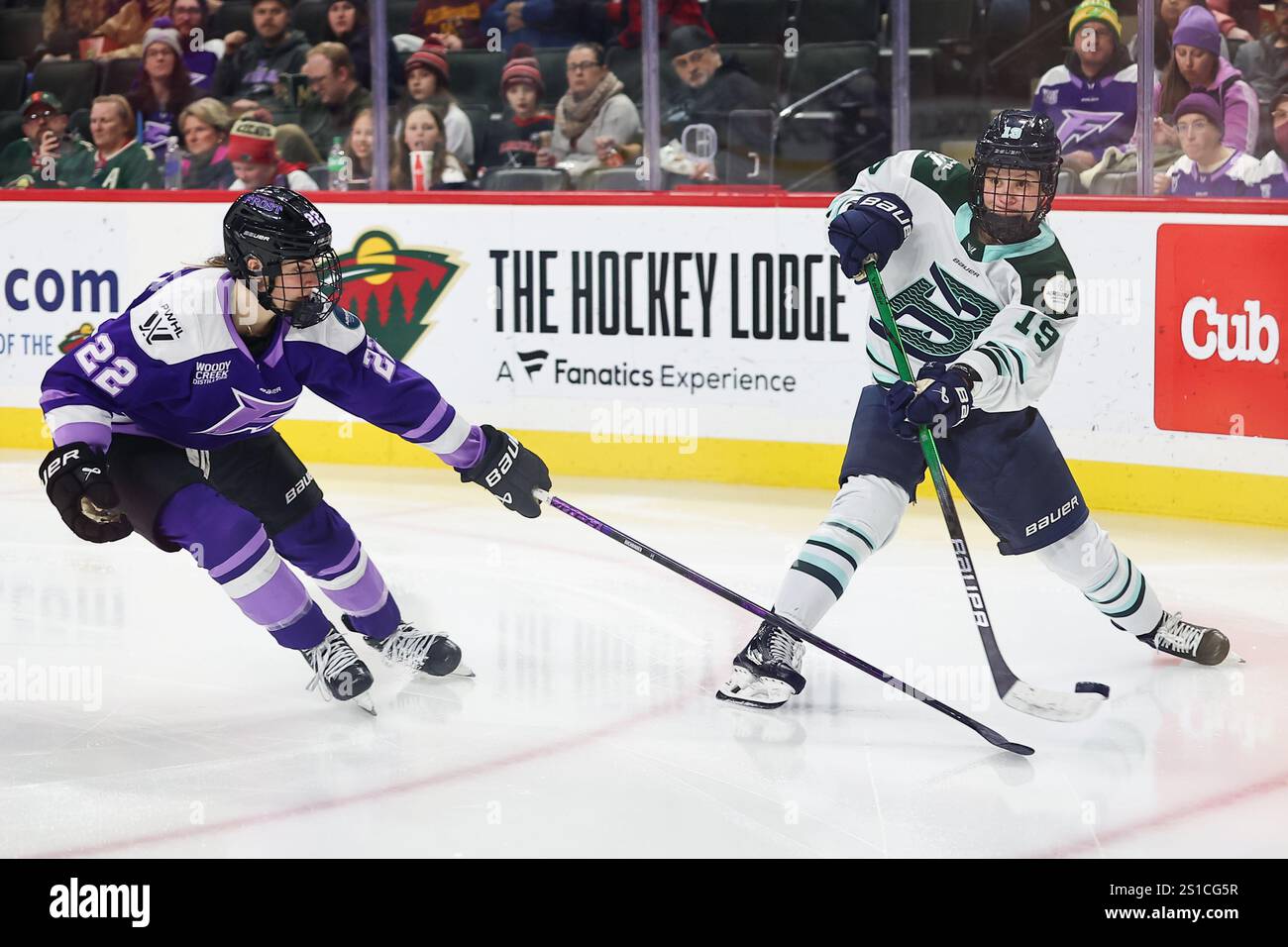 January 2nd, 2025: Boston Fleet forward Hannah Bilka (19) looks for a ...