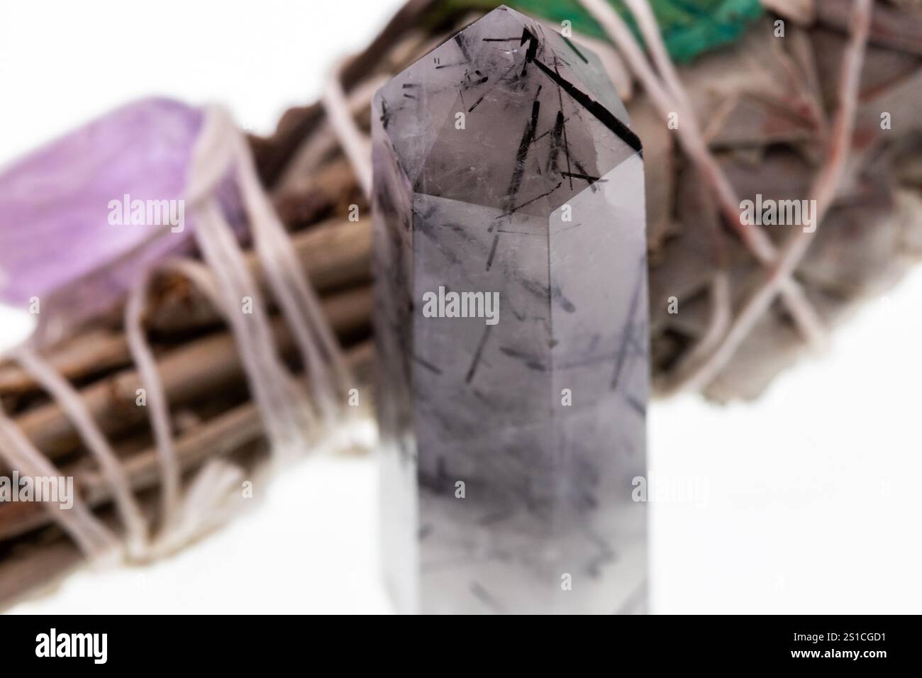 White sage burning close up hi-res stock photography and images - Alamy
