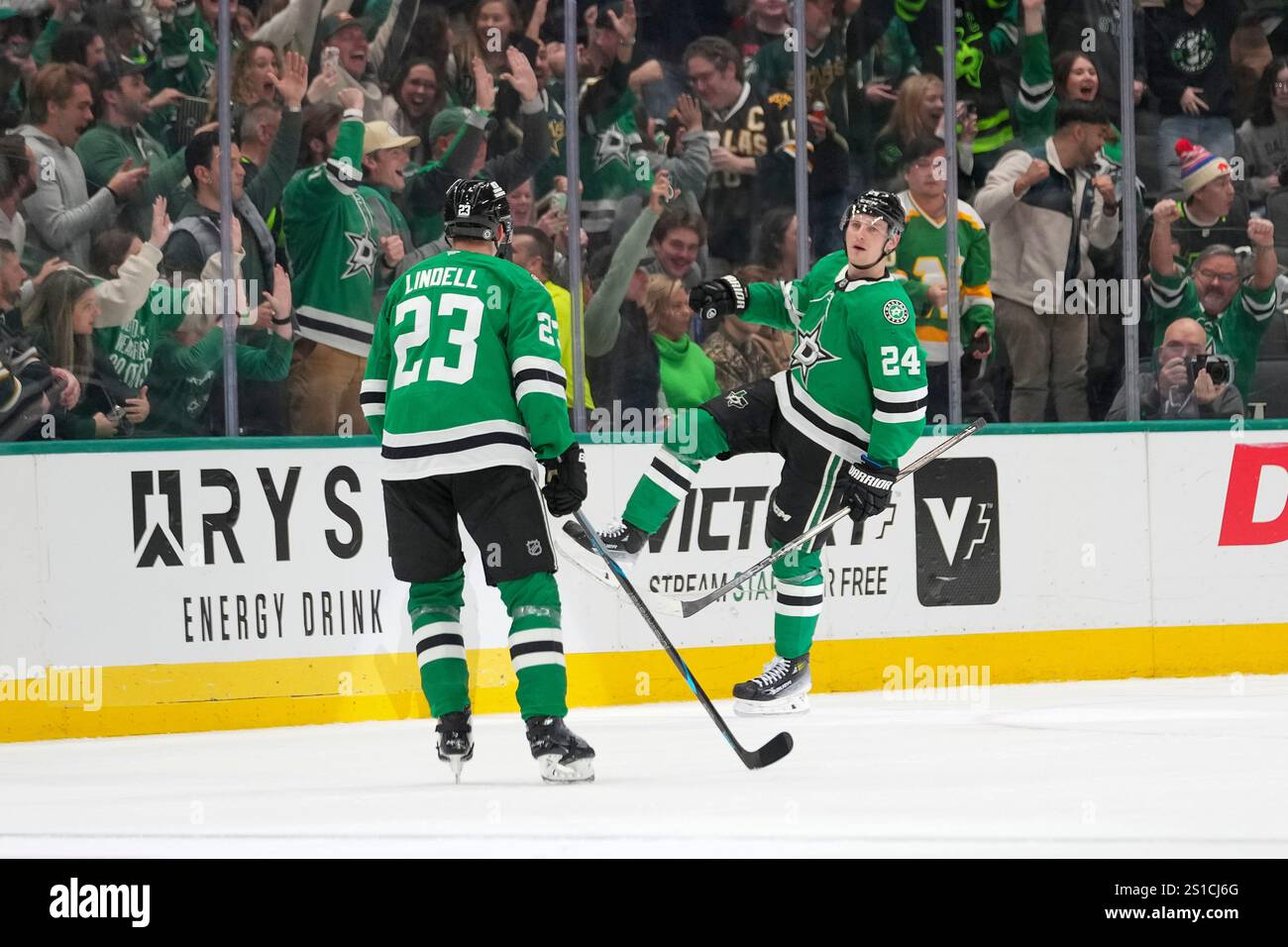 Dallas Stars center Roope Hintz (24) celebrates his second period goal ...
