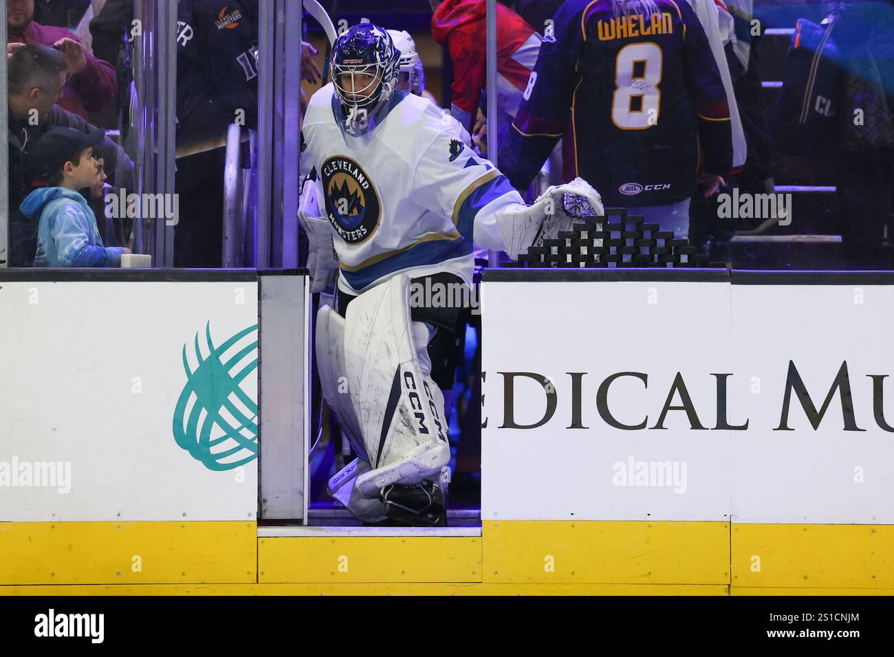 CLEVELAND, OH - JANUARY 02: Cleveland Monsters goaltender Jet Greaves ...