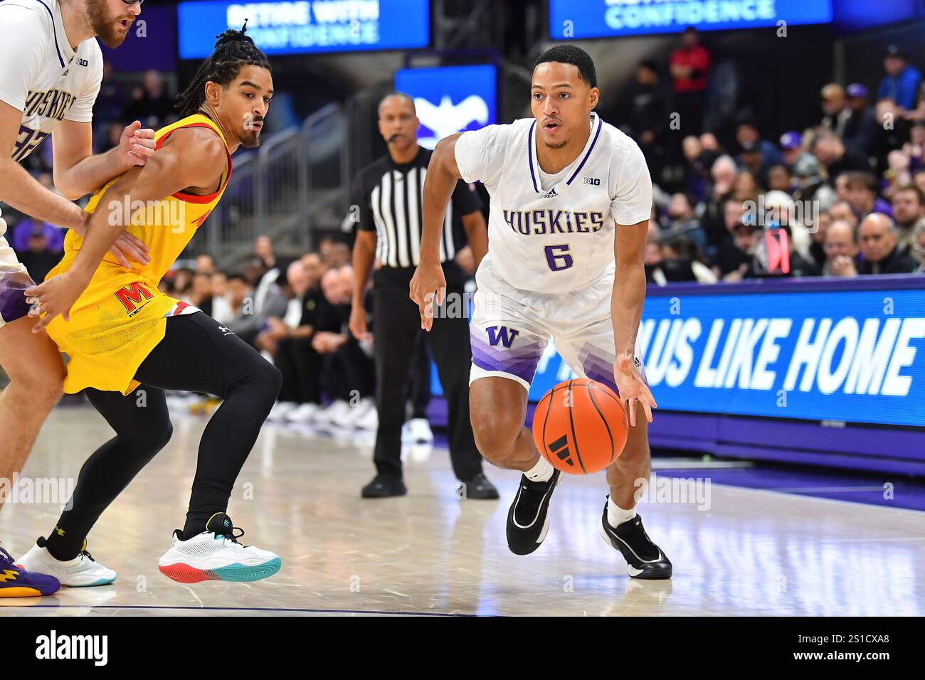 Dec 6 2025 hi-res stock photography and images - Alamy