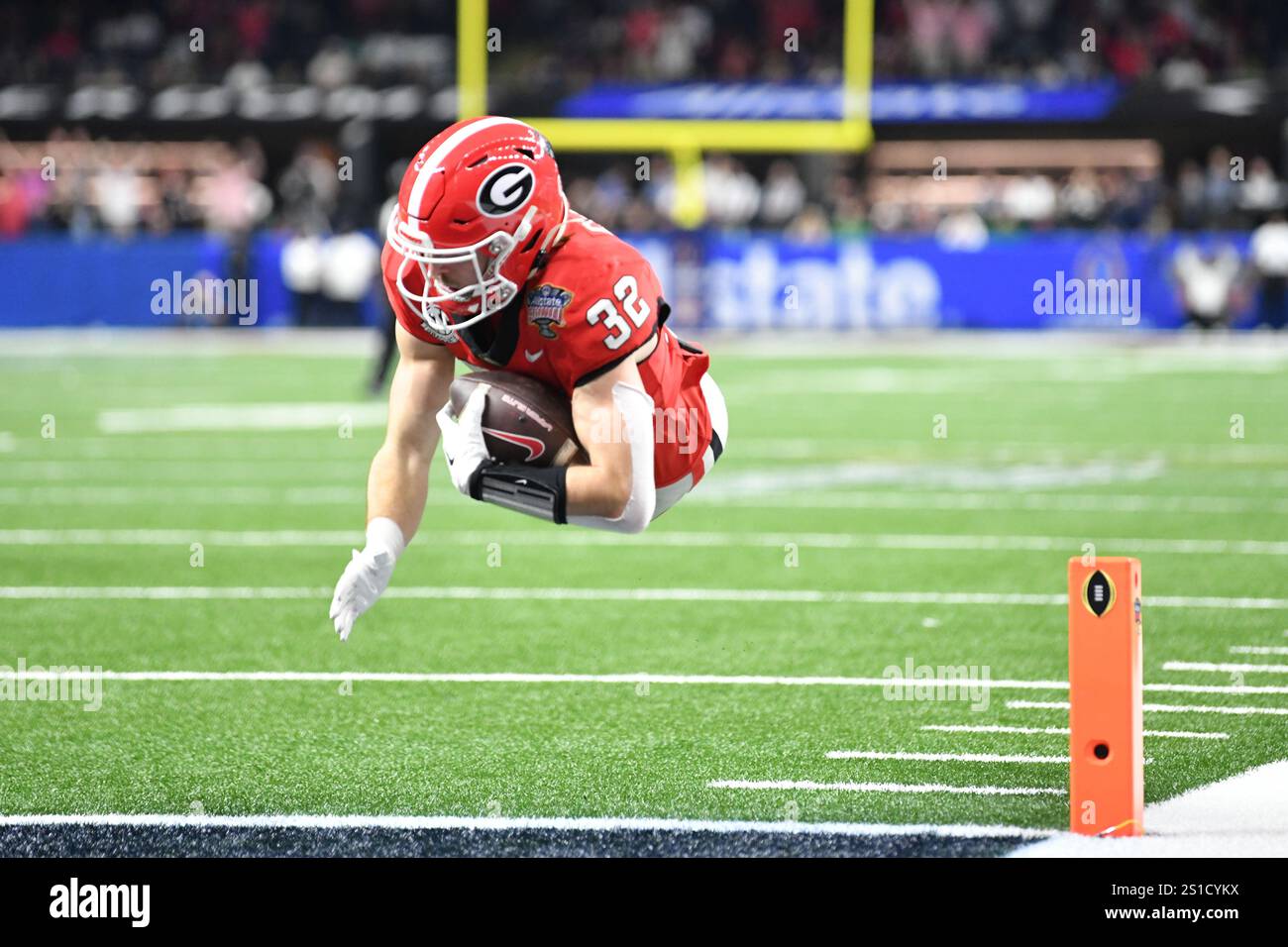 New Orleans, Louisiana, USA. 2nd Jan, 2025. Georgia running back (32 ...