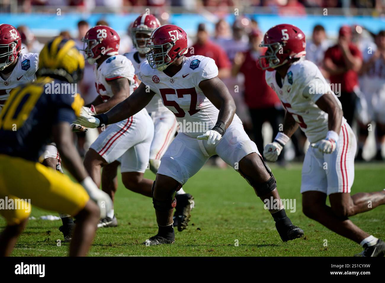 Tampa, Florida, USA. 31st Dec, 2024. Alabama offensive lineman Elijah ...