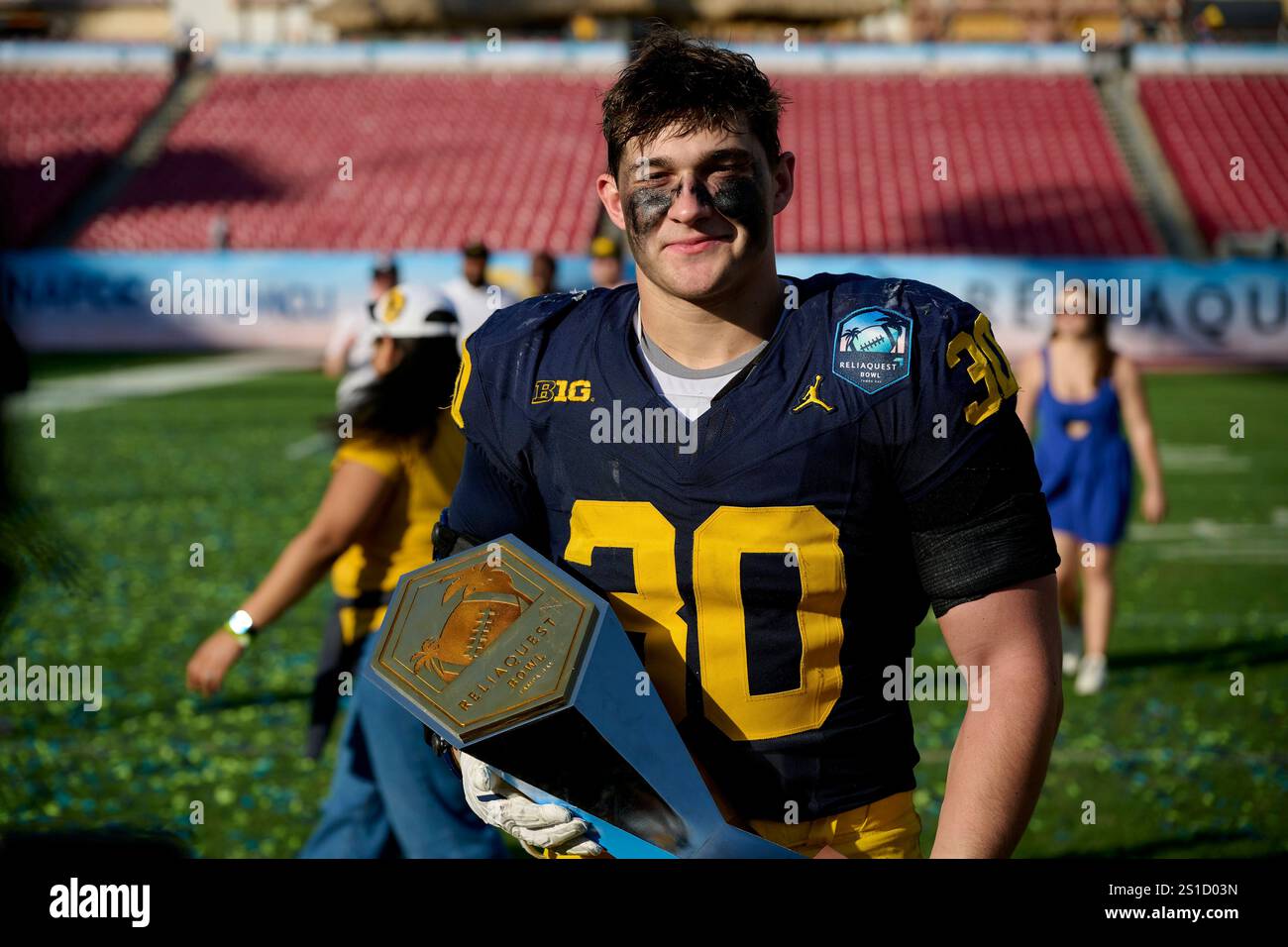 Tampa, Florida, USA. 31st Dec, 2024. Michigan linebacker Jimmy Rolder ...