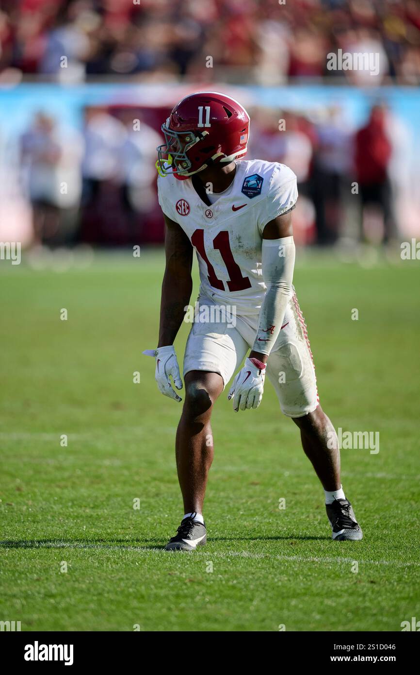 Tampa, Florida, USA. 31st Dec, 2024. Alabama wide receiver Rico Scott ...