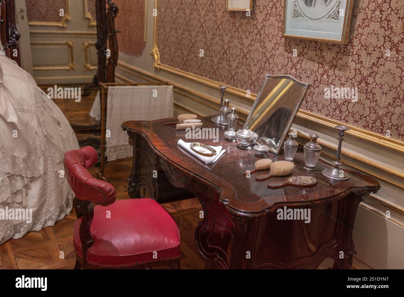 Royal Dressing Table with Gilded Mirror and Velvet Chair in Schönbrunn ...
