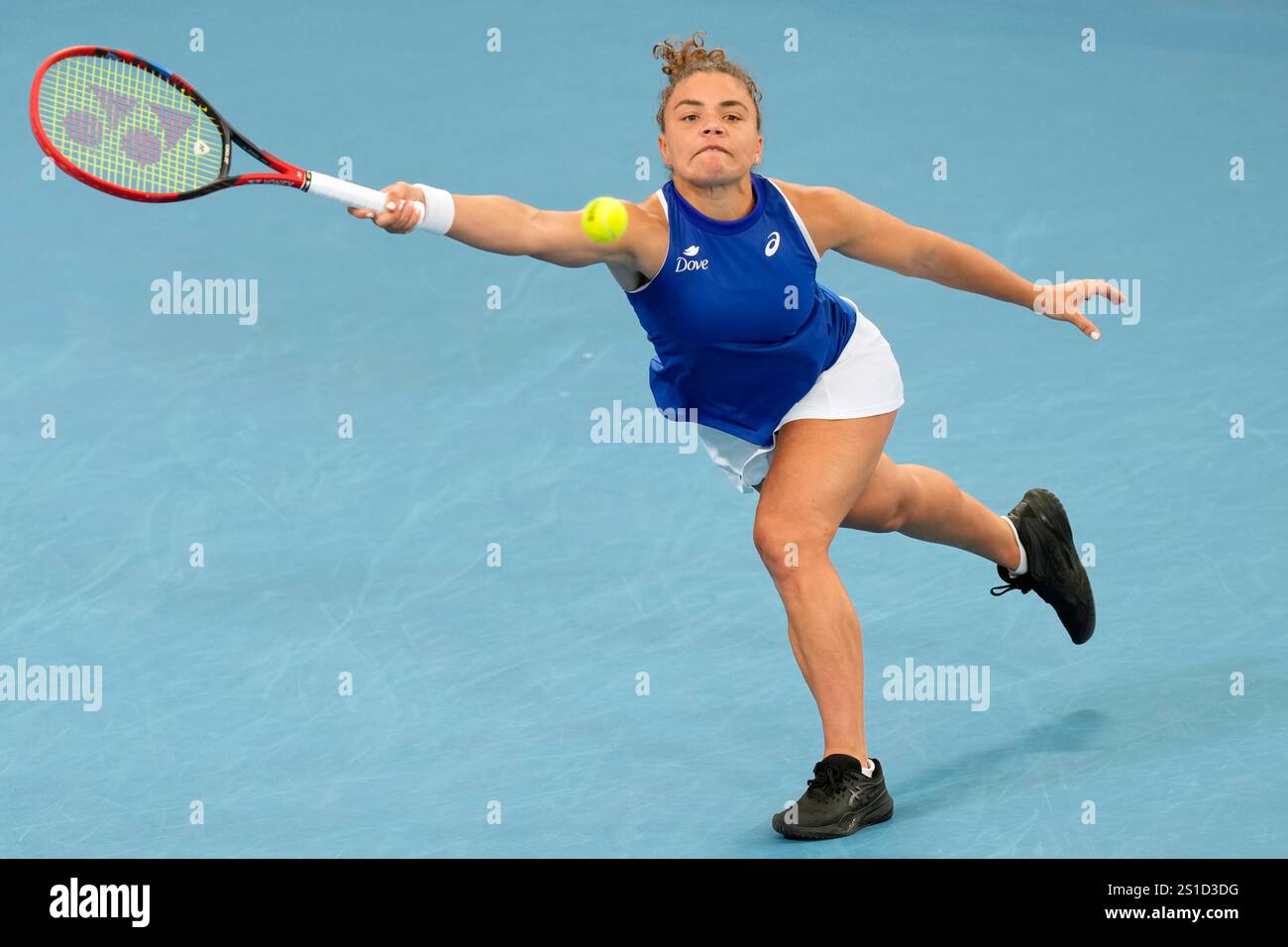 Italy's Jasmine Paolini plays a forehand to Czechia's Karolina Muchova ...