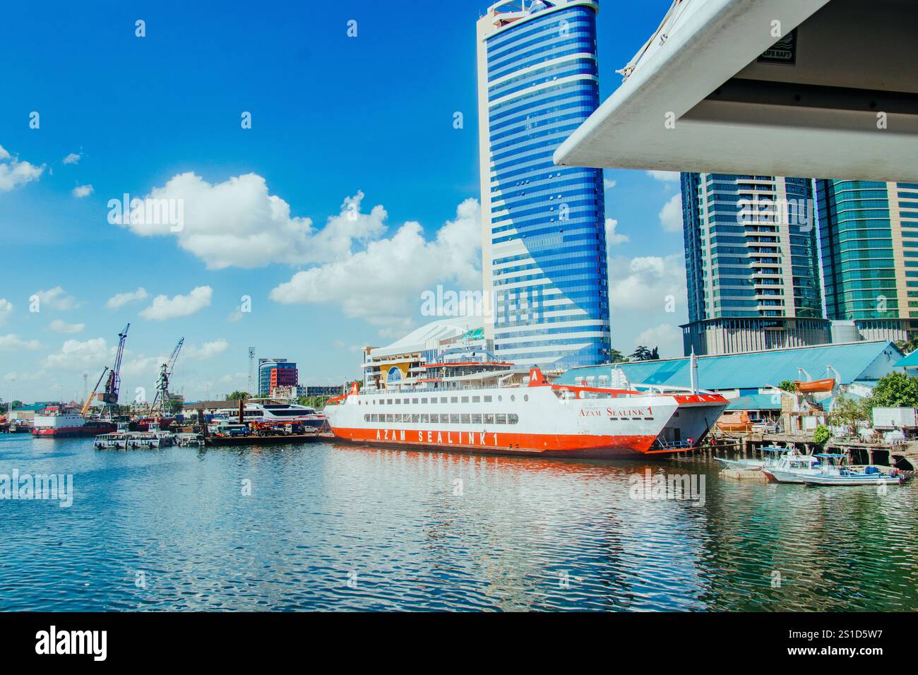 Photo of MAGOGONI FERRY Fish Markert and Dar Es salaam Port located in ...