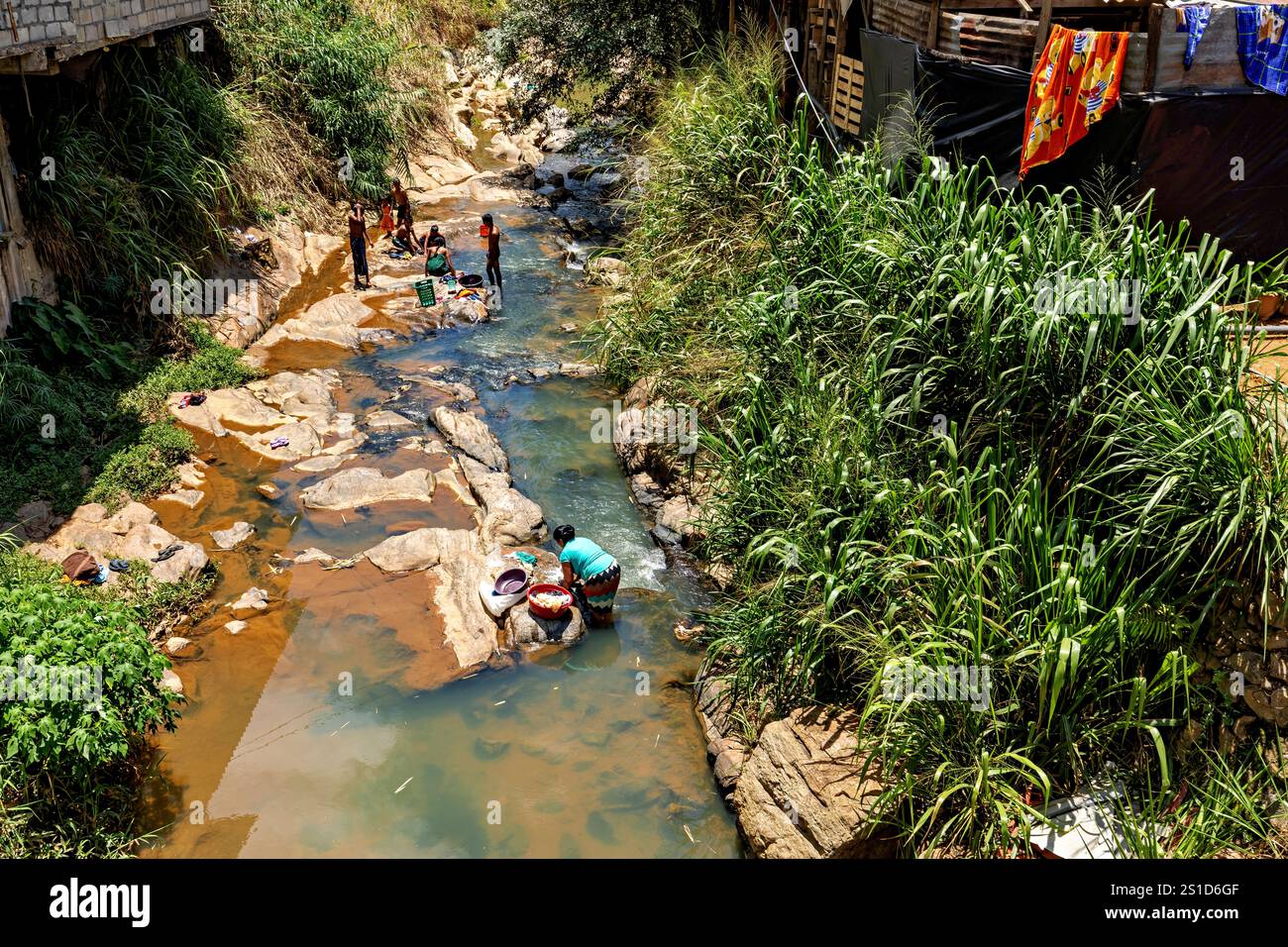 The Rawana waterfall in Sri Lanka Stock Photo - Alamy
