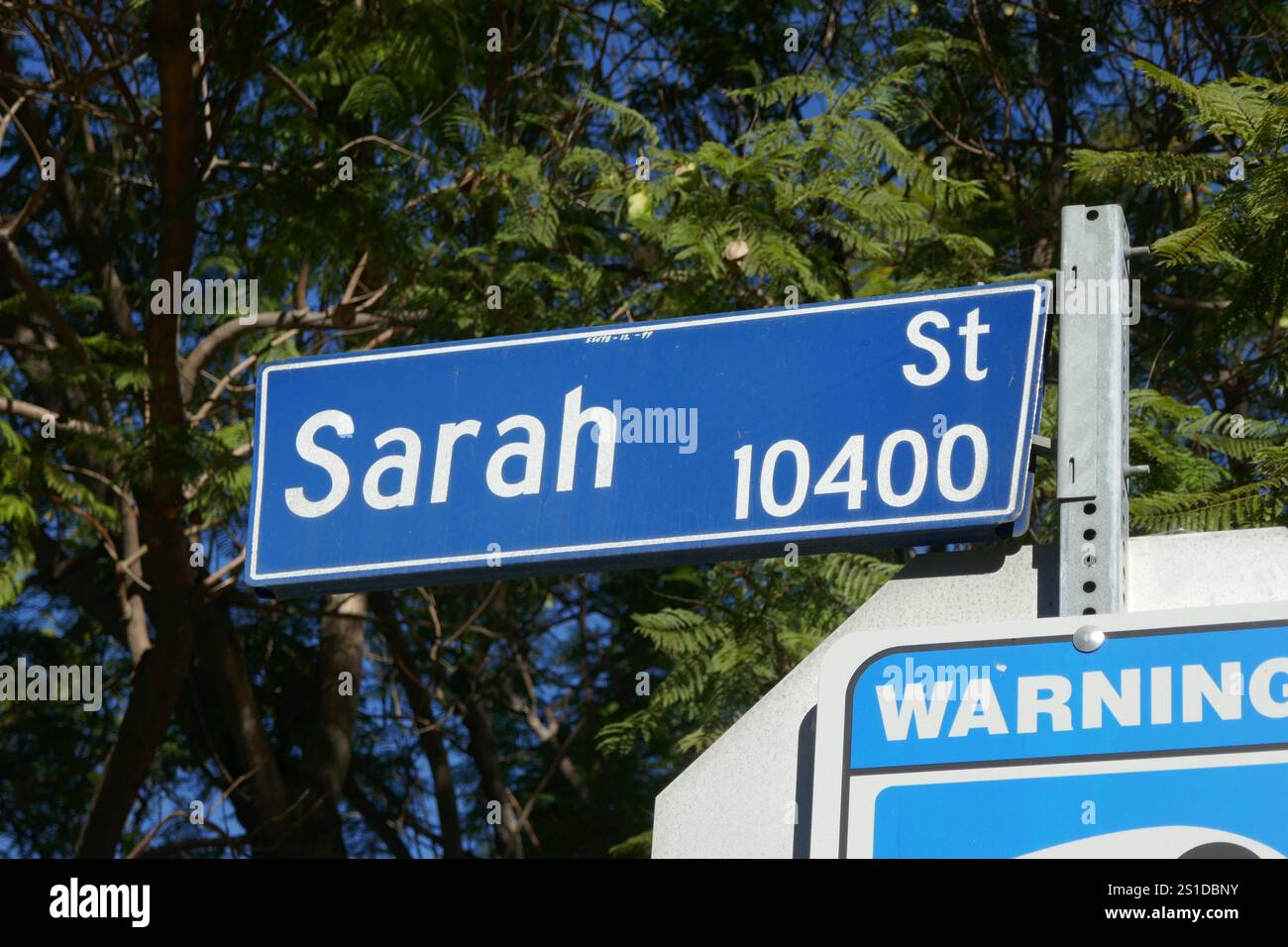 Toluca Lake, California, USA 2nd January 2025 Sarah Street Sign on ...