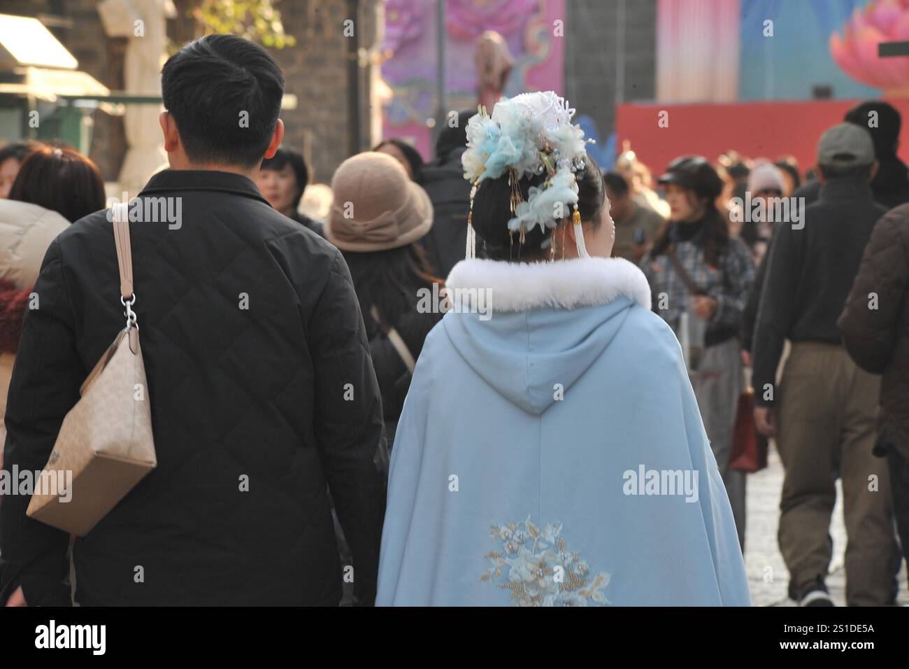 Tourists visit the Laomendong scenic area to welcome the New Year in ...