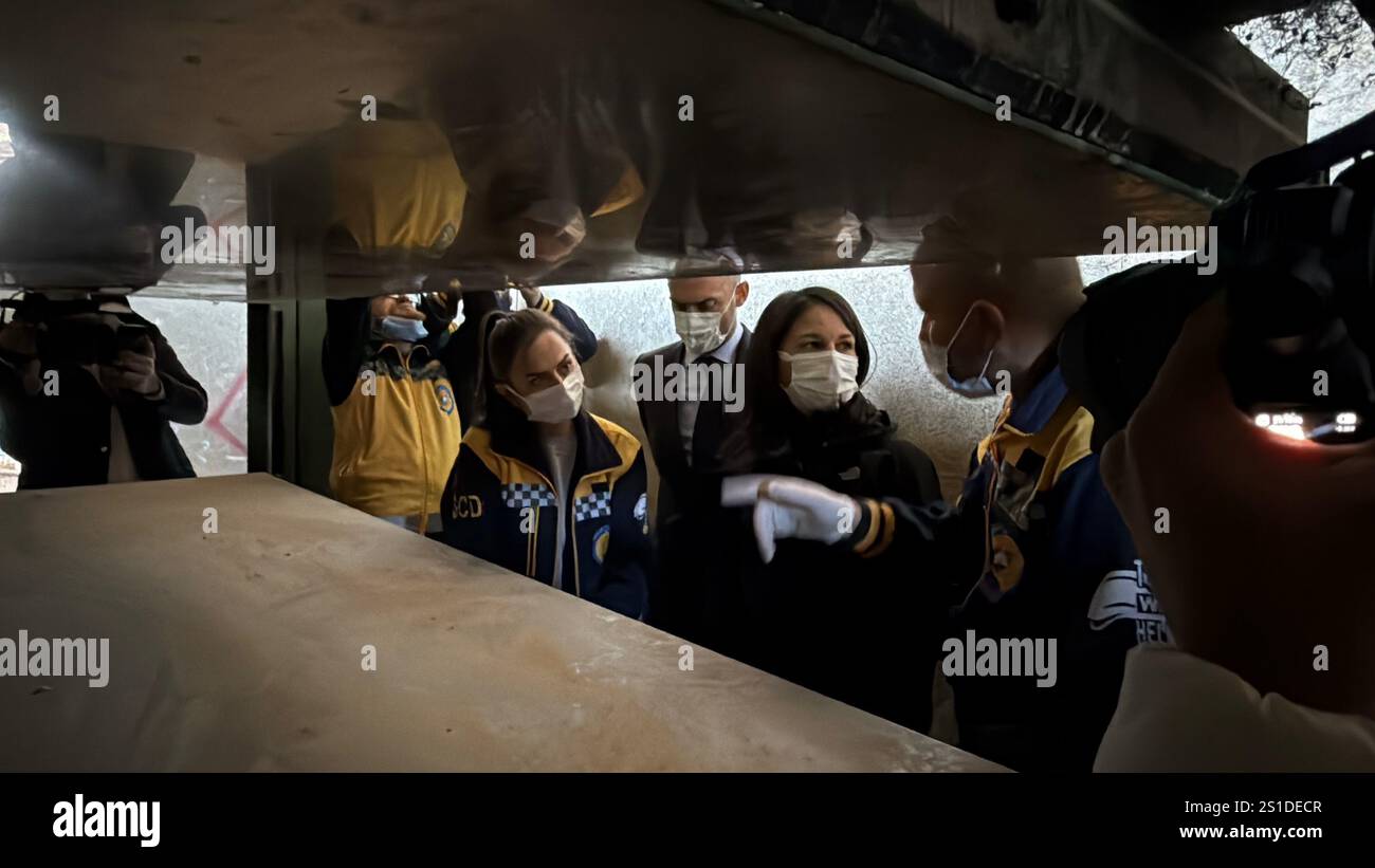 Damaskus, Syria. 03rd Jan, 2025. Foreign Minister Annalena Baerbock ...