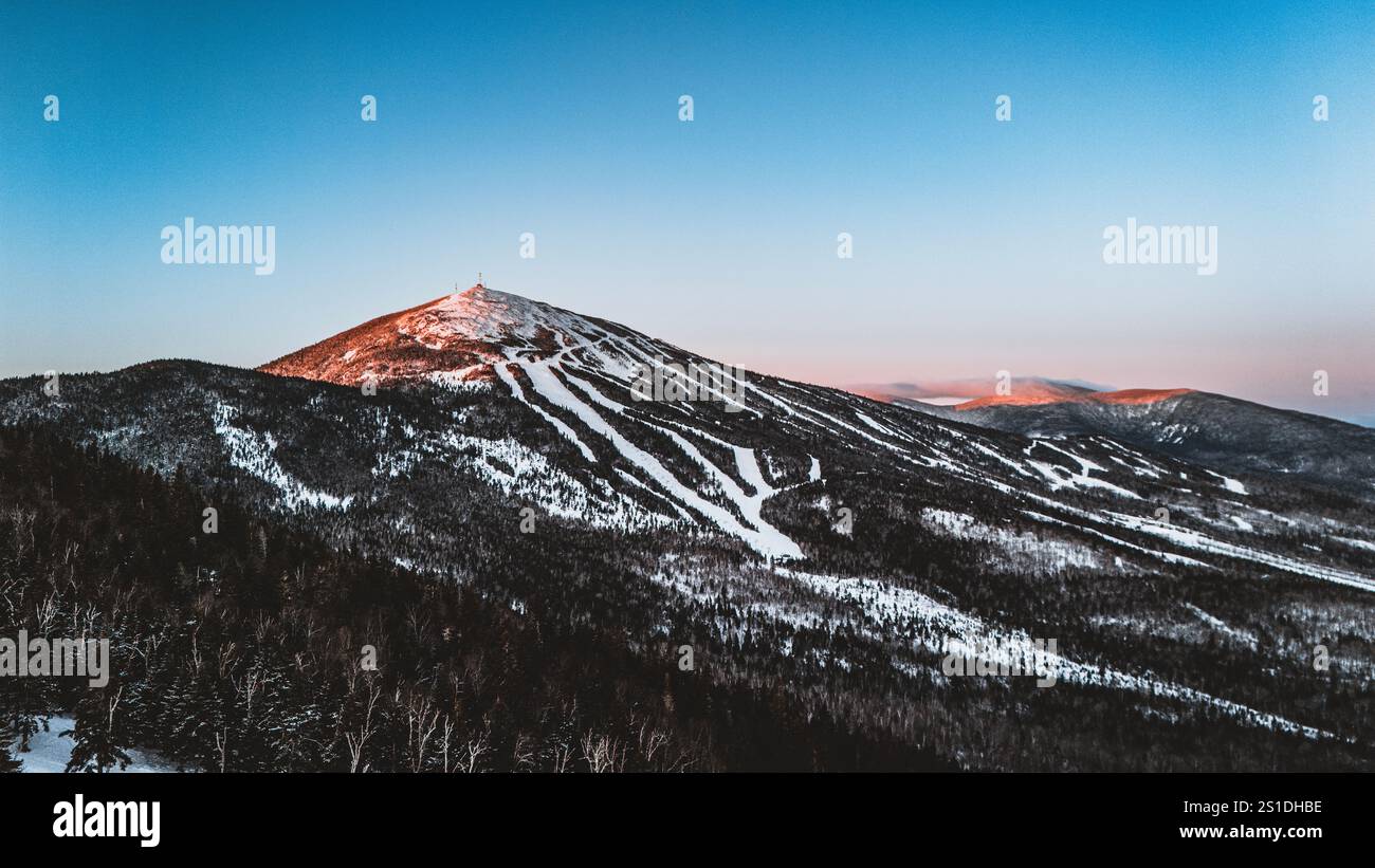Sugarloaf maine hi-res stock photography and images - Alamy