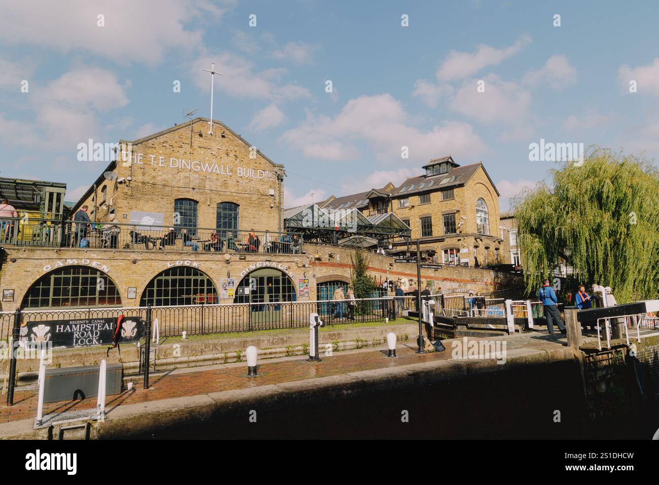 Hampstead Road Lock on Regent's Canal in Camden neighborhood of London ...