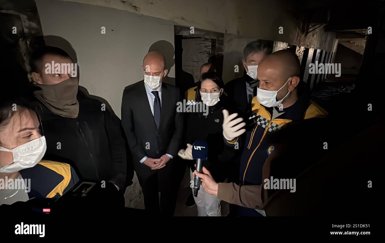 Damaskus, Syria. 03rd Jan, 2025. Foreign Minister Annalena Baerbock has ...