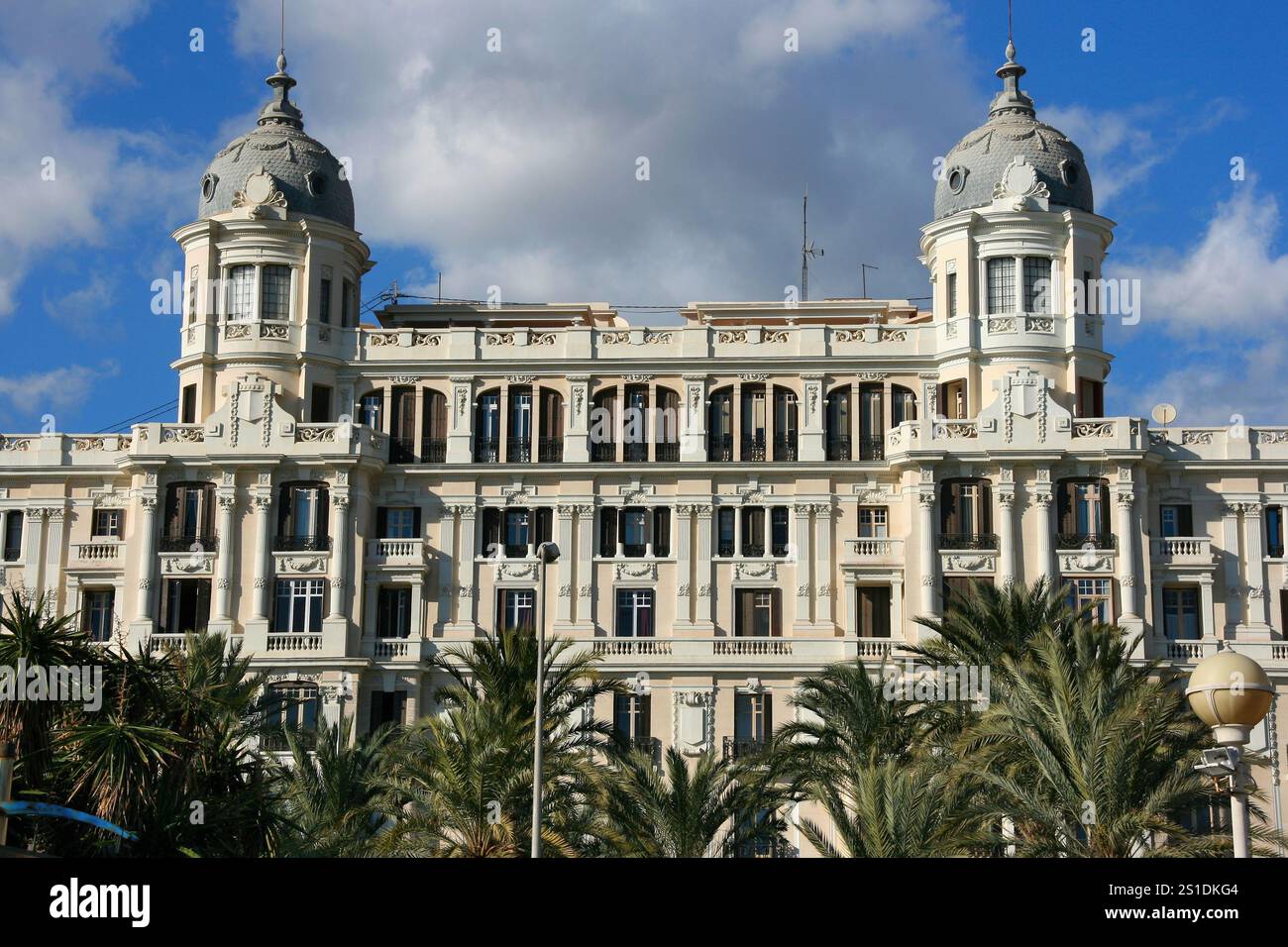 Edificio Carbonell landmark building in Alicante city, Comunidad ...