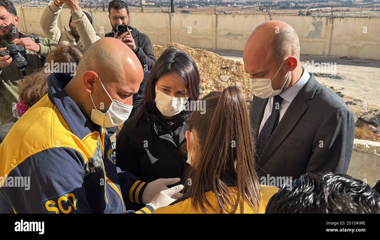 Damaskus, Syria. 03rd Jan, 2025. Foreign Minister Annalena Baerbock has ...